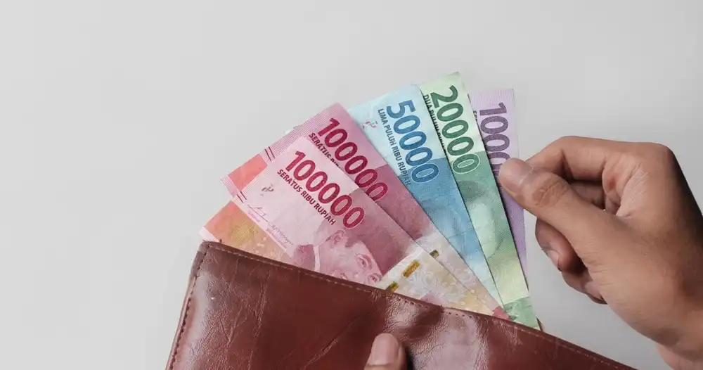 Apa Itu Uang Kartal dan Apa Ciri-Cirinya?